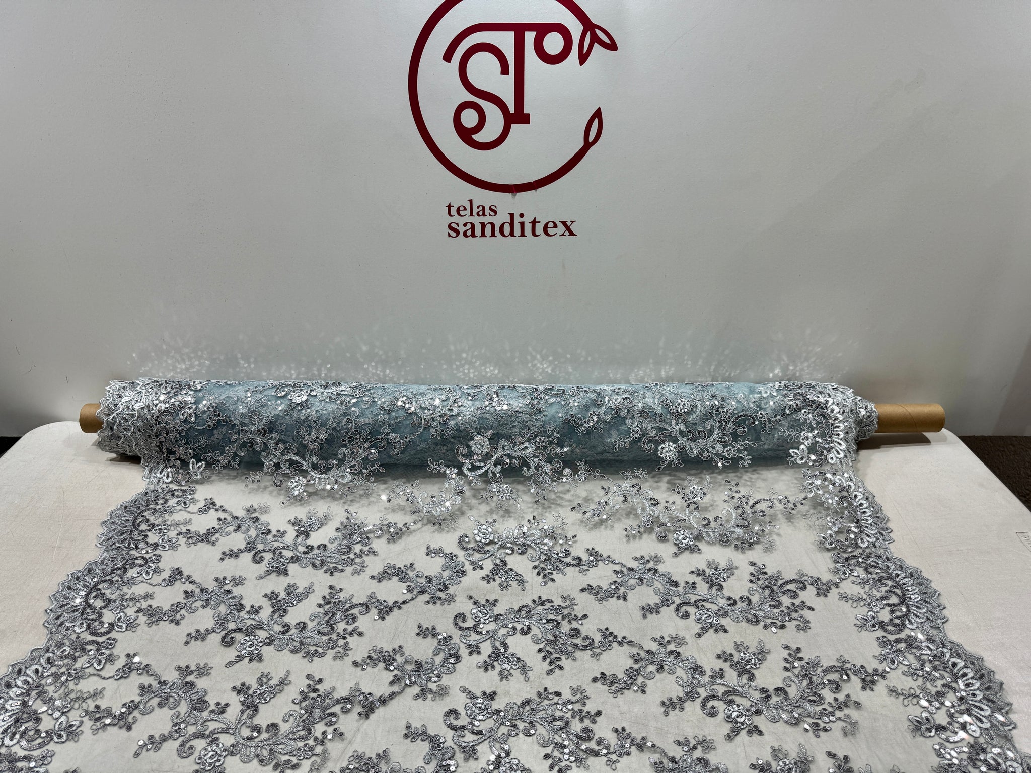 Tul Bordado Con Lentejuela "Ramona" – Sanditex