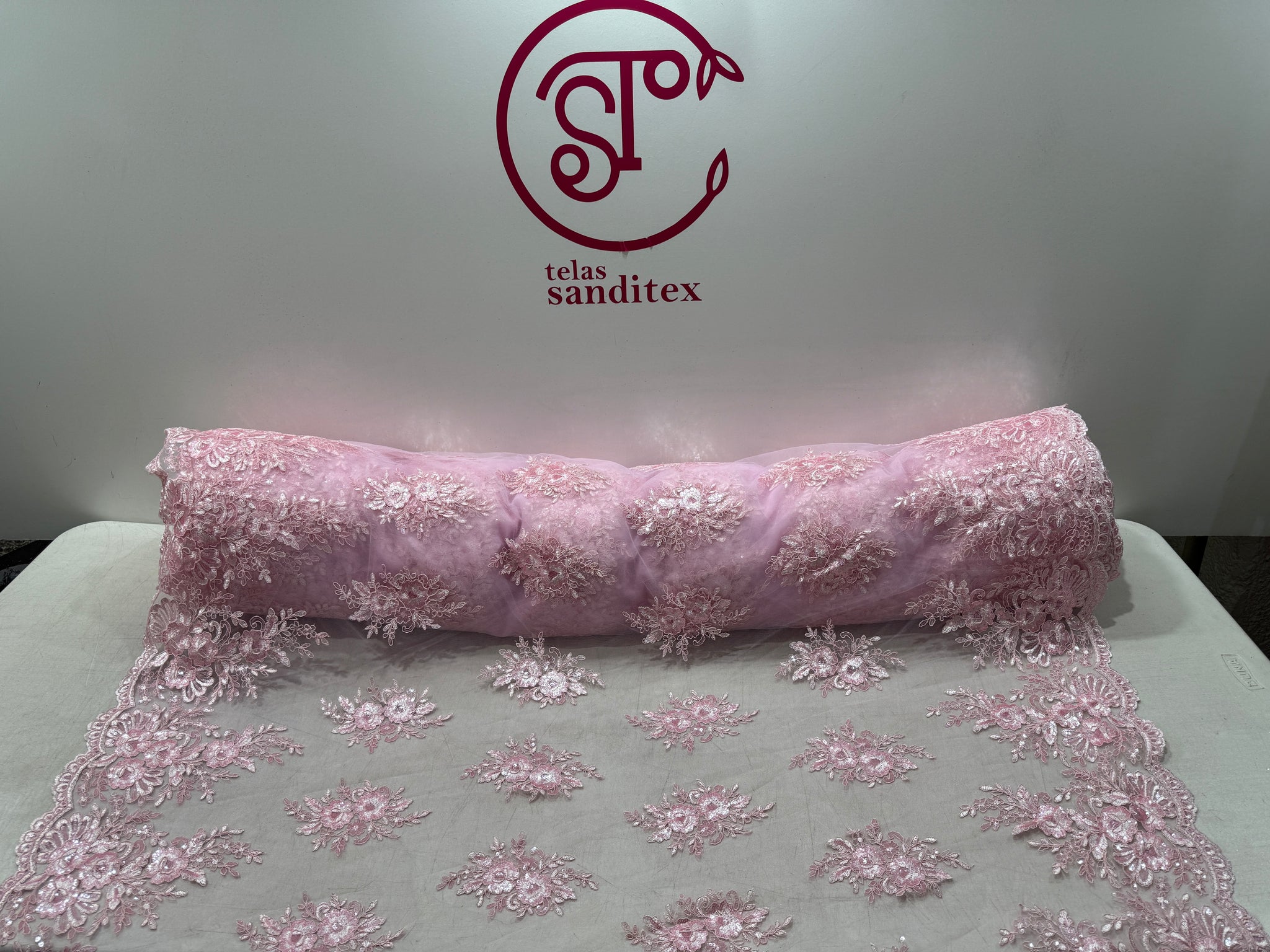 Tul Bordado Con Lentejuela "Mabel" – Sanditex