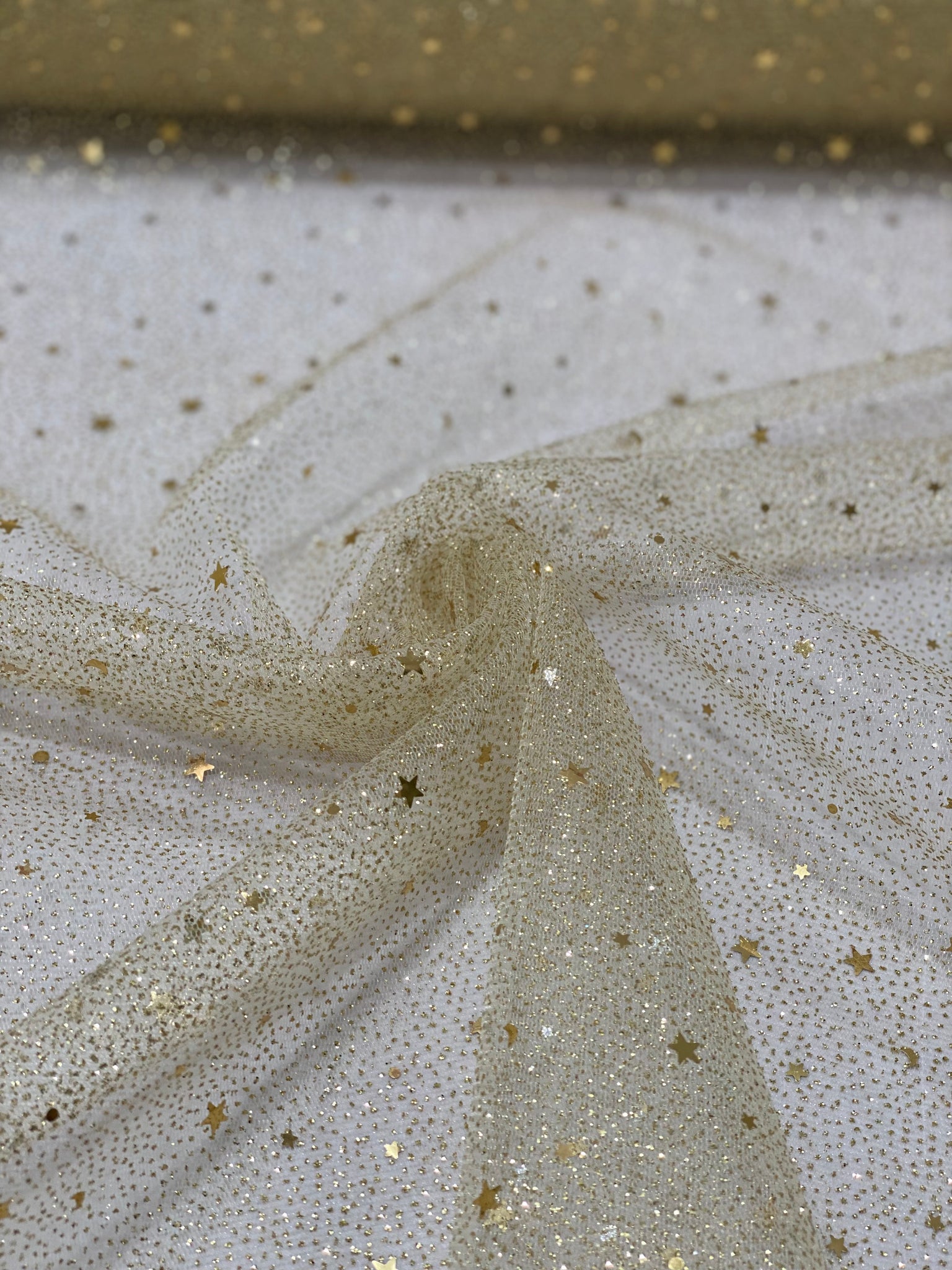 Tul Con Glitter "Estrellas Y Lunas" – Sanditex