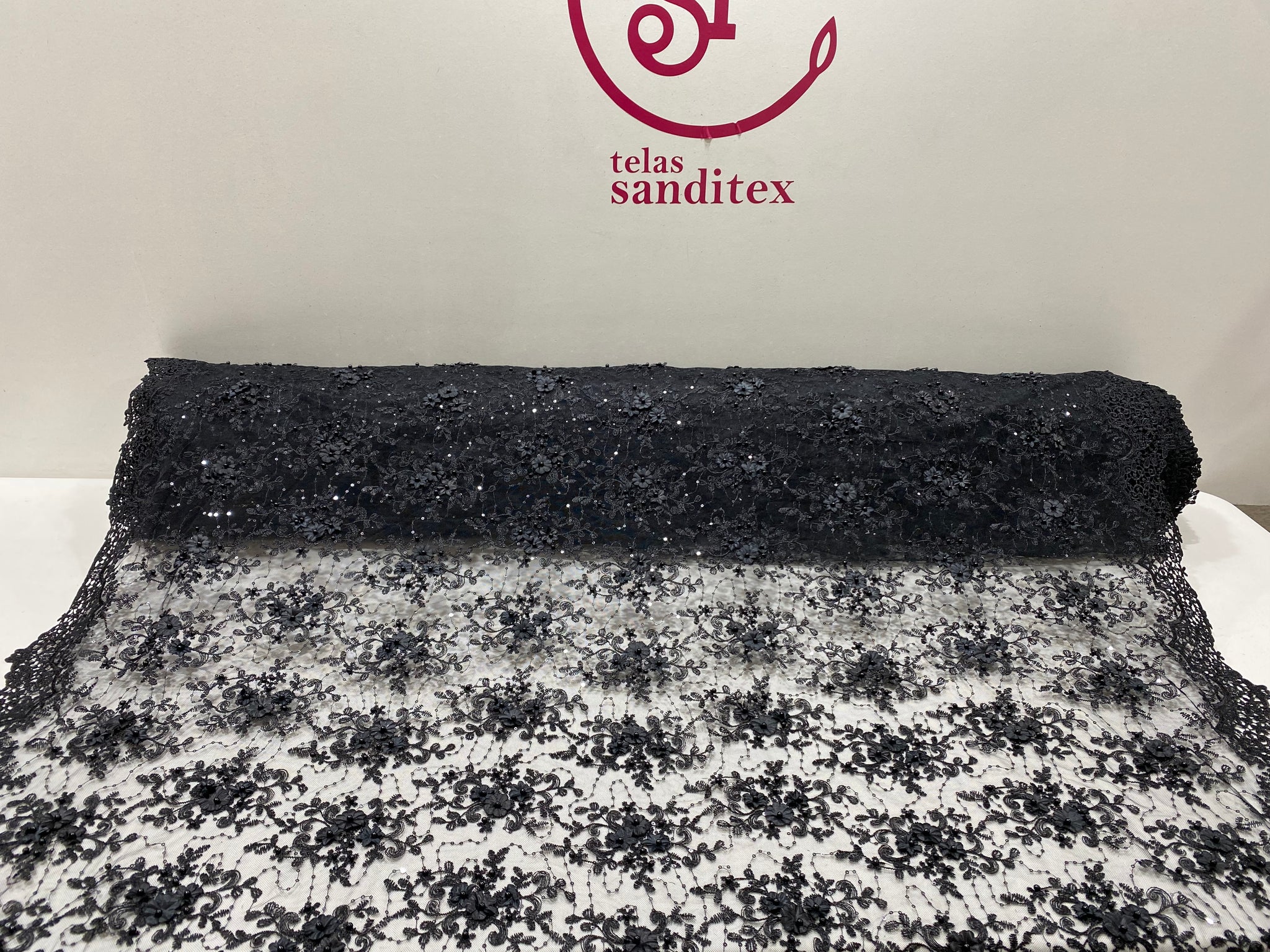 Tul Bordado Lentejuela Flores 3D "Telma" – Sanditex